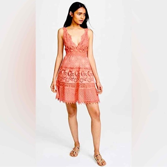 Temptation Positano | Dresses | Temptation Positano Blush Eyelet Dress ...